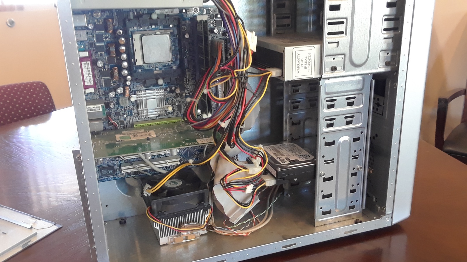 Inside a Desktop Computer | Magnolia Mobile News
